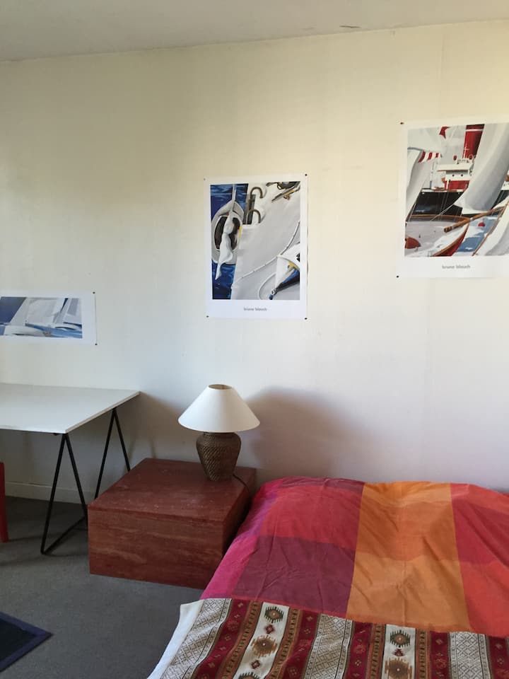Chambre  Dans Maison De Caractère - Lorient