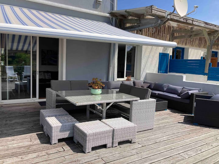 Port Homard à Proximité De La Plage - Granville