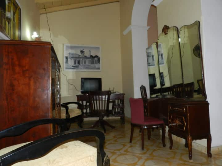 Hostal Yixi Wifi Y Electricidad 24 Horas - The Bahamas