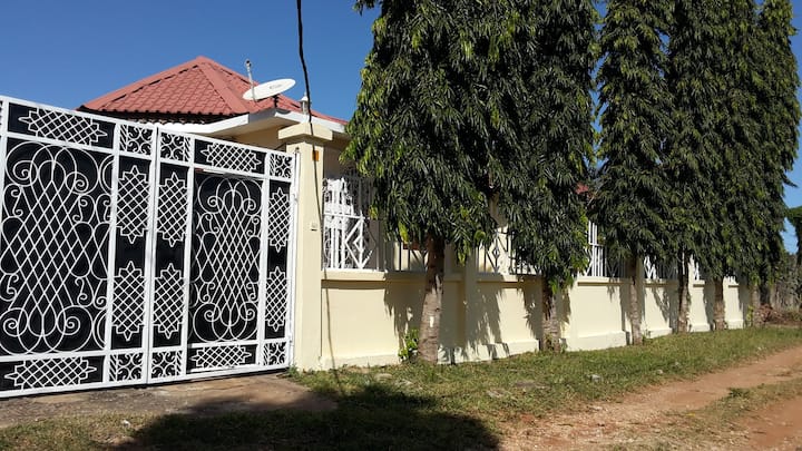 Villa Near The  Zanzibar Airport-mbweni - Zanzibar Archipelago