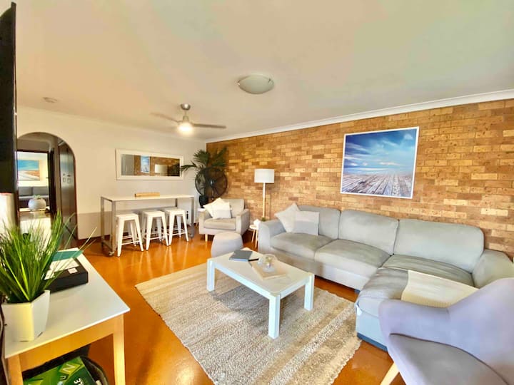 Sunvilla On Second Ave- A/c, Walk To Shops & Beach - Sawtell