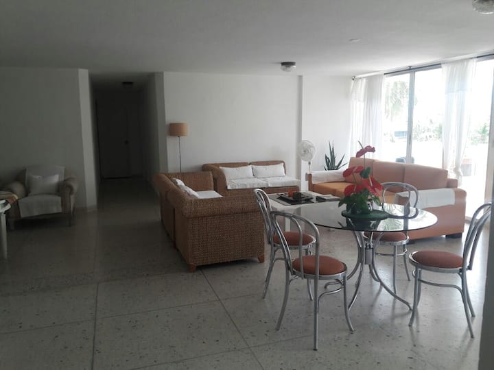 Apartment In El Rodadero - Santa Marta