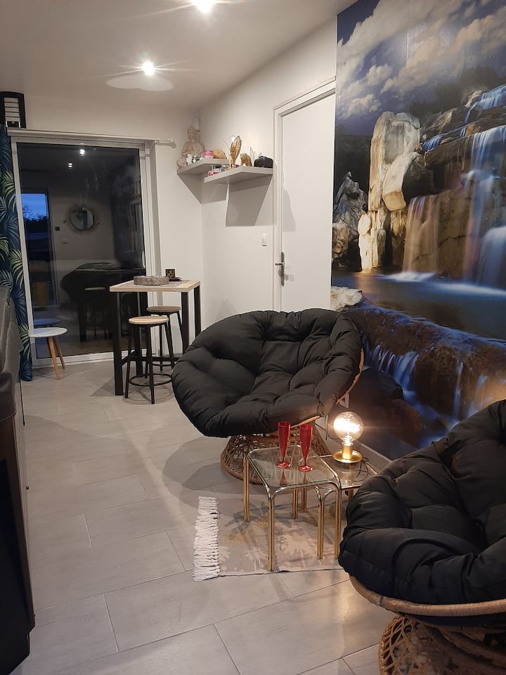 Agreable Chambre D Hôtes Avec Jaccuzi Privé - Ouistreham