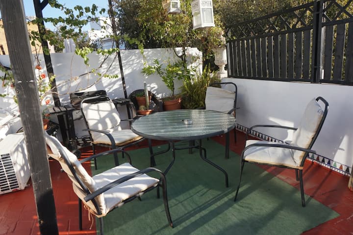 ÁTico + Terraza Privada Y Wifi Gratis - Camas