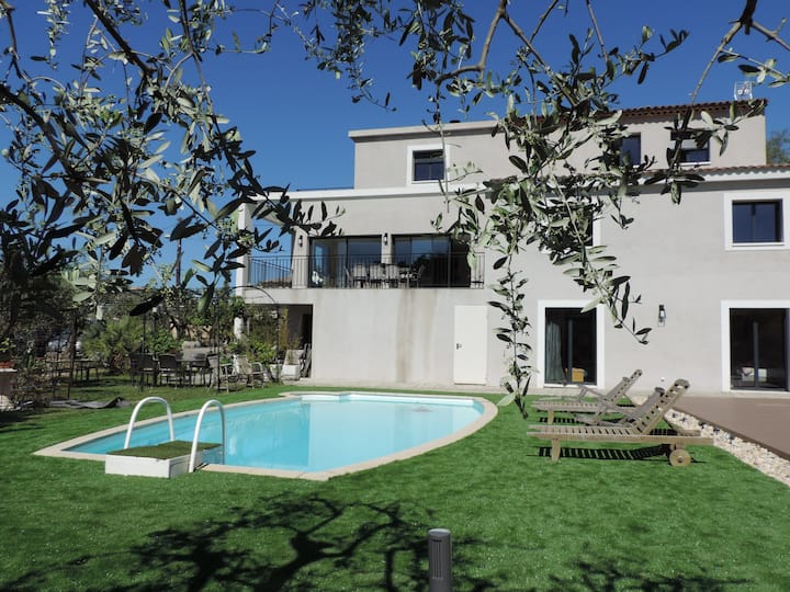 Superbe Villa D'architecte Sur Hauteurs De Nice - Nice