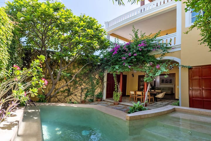 3br Traditional Home + Private Pool + Rooftop Prim - La Paz