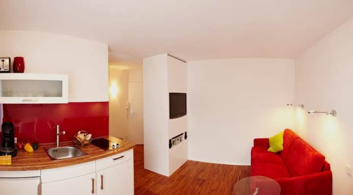 Schönes, Ruhiges 1 Zimmer Apartment, Zentrale Lage - Stuttgart