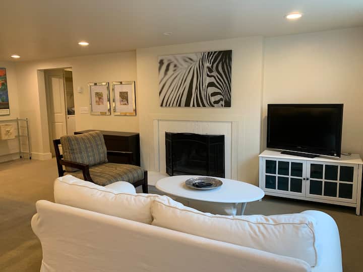 Mother-in-law Apartment In Charming Madrona - Seattle, WA