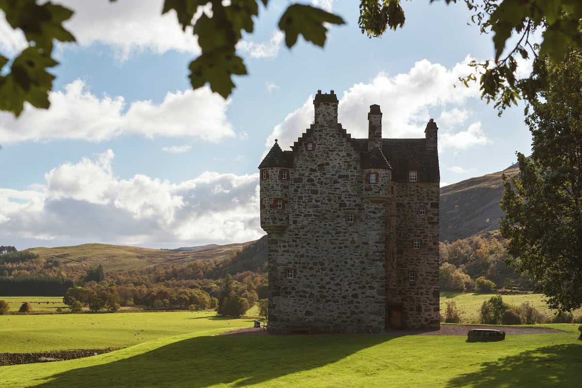 7 Scottish Castles You Can Stay In That Feel Like A Hallmark Christmas ...