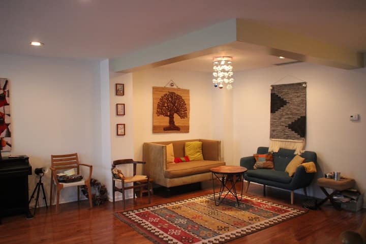 Spacious & Stylish Princeton Home. Reunion-ready. - Princeton, NJ