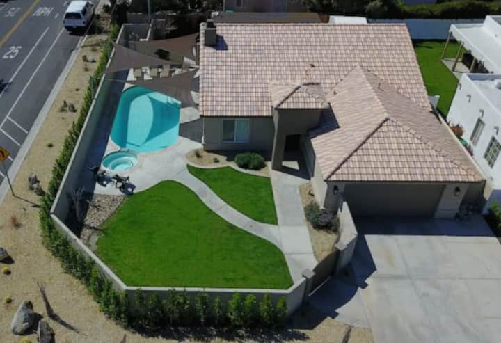 Welcome To Casa Lita - California