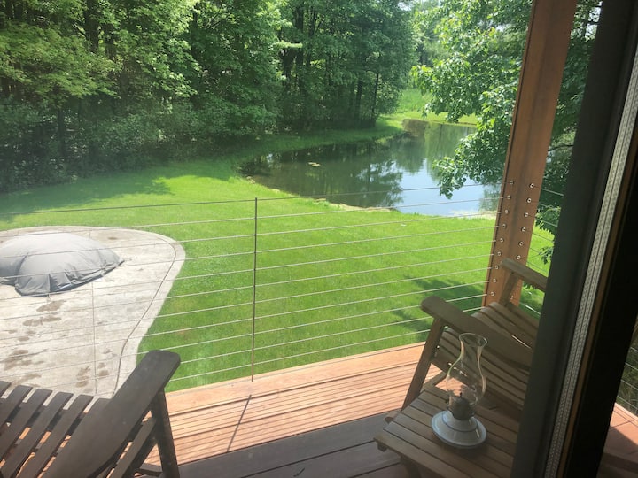 Cozy Apartment In A Wooded Country Setting - East Aurora, NY