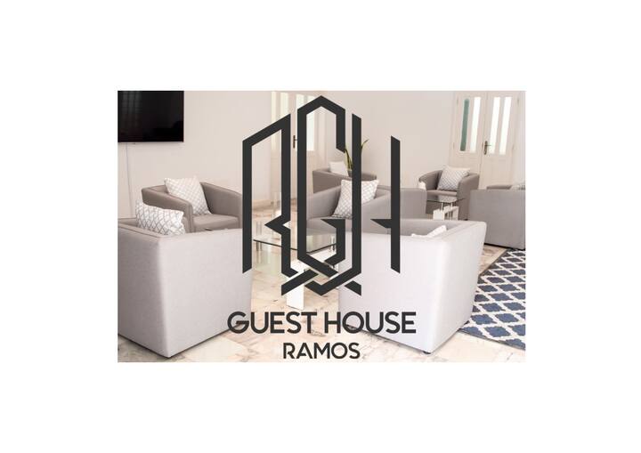 Ramos Guest House. Holiday Vip House - Sao Tomé-et-Principe
