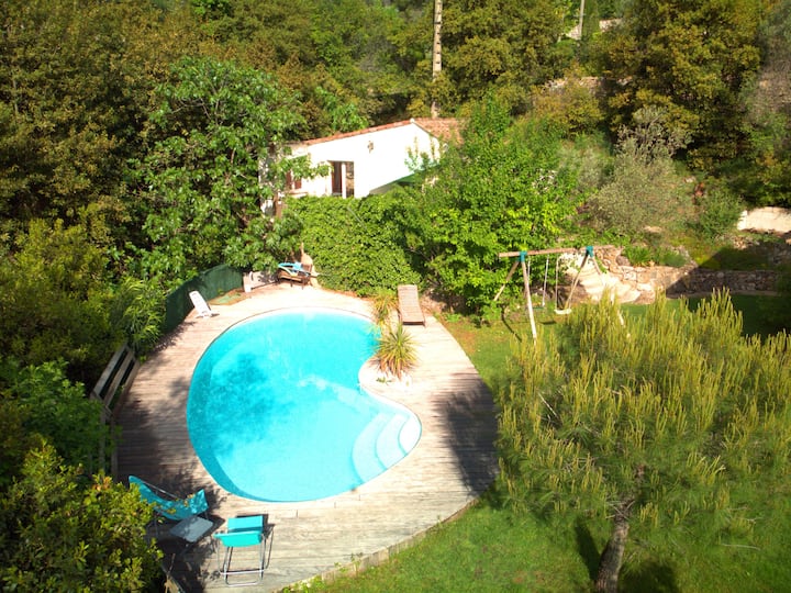 Micro-maison Avec Piscine - Golfe-Juan