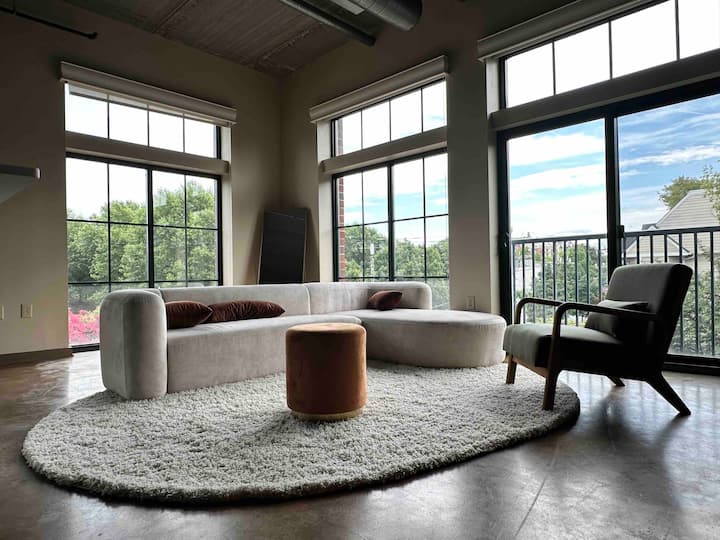 Uptown Lights &Stylish Nights |Free Parking |Clean - Charlotte, NC