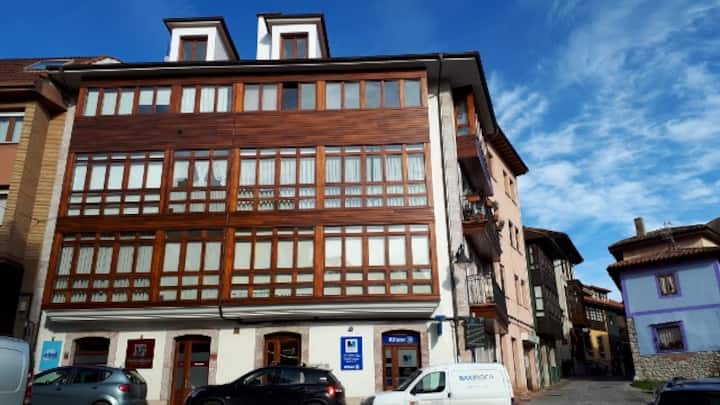 Apartamento Céntrico Y Tranquilo Con Aparcamiento - Llanes