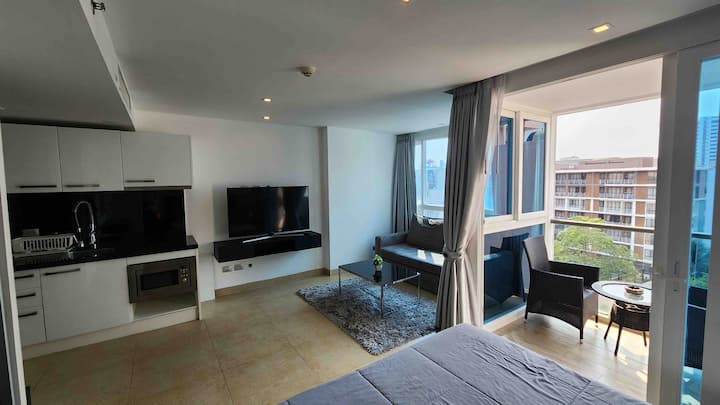 Centara Avenue Residences City View Room B8 - Pattaya City
