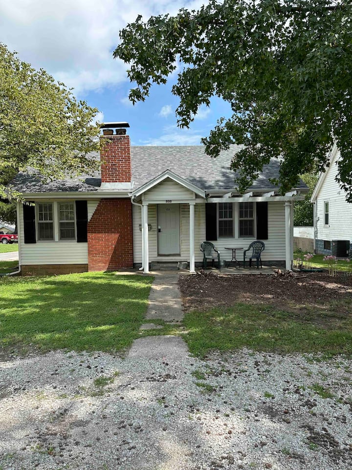 Park House - Mount Vernon, IL