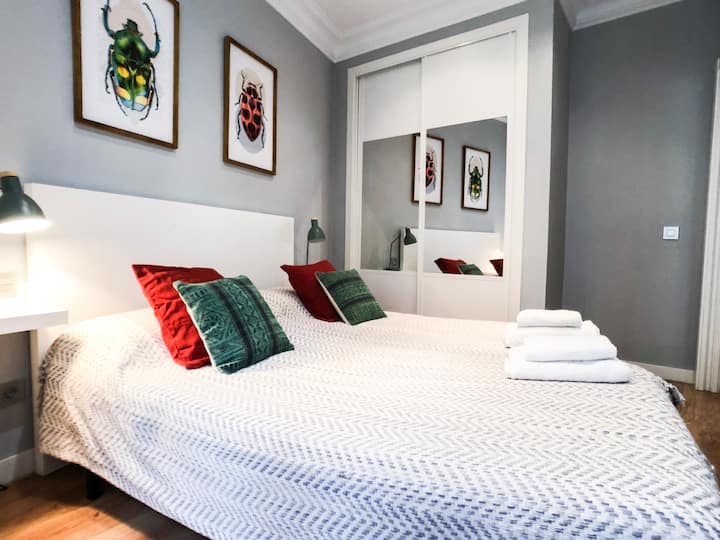 Appartement Central Latina 2 Ch, 2 Sb, 5 Personnes - Madryt