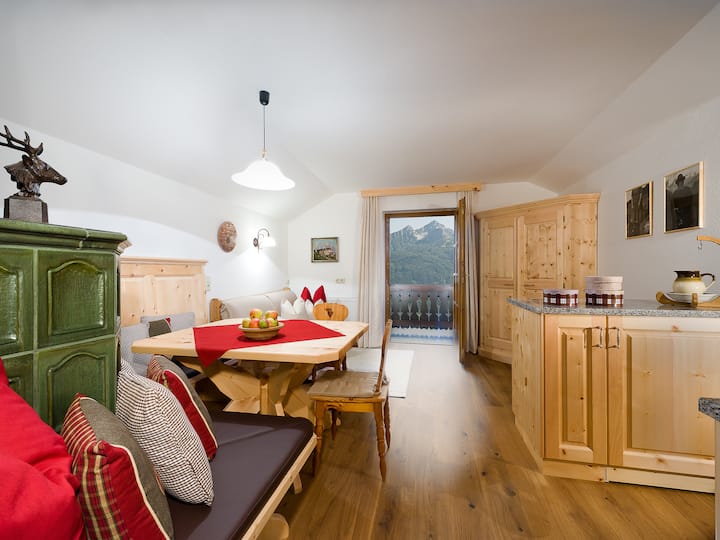 In Der Stadt Und Doch Im Grünen "Zirbennest" - Innsbruck