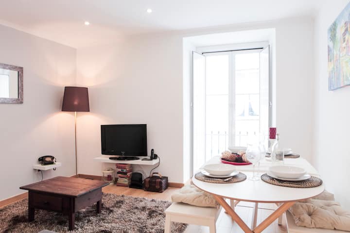 Cozy Apartment - Patio Da Galega - City Center - Lisbon