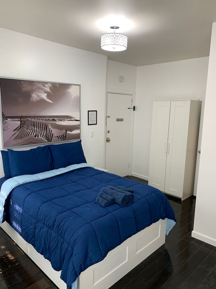 Lovely Room For Rent With Private Bathroom - Red Hook, NY