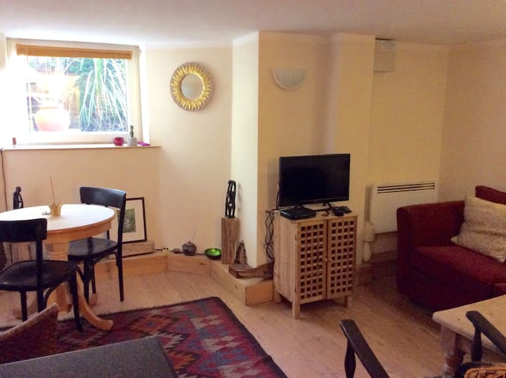 Double Bedroom Flat. Central Harrogate. - Knaresborough