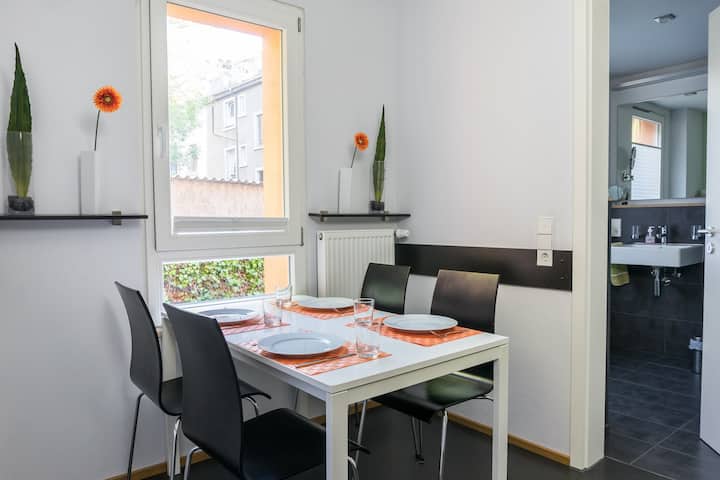 (2 Zimmer) Milan - Urlaub Im Paradies, Zentral - Konstanz