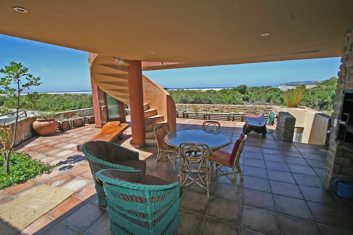 House On Plett Lagoon (Solar + Flexible Check-in) - Plettenberg Bay