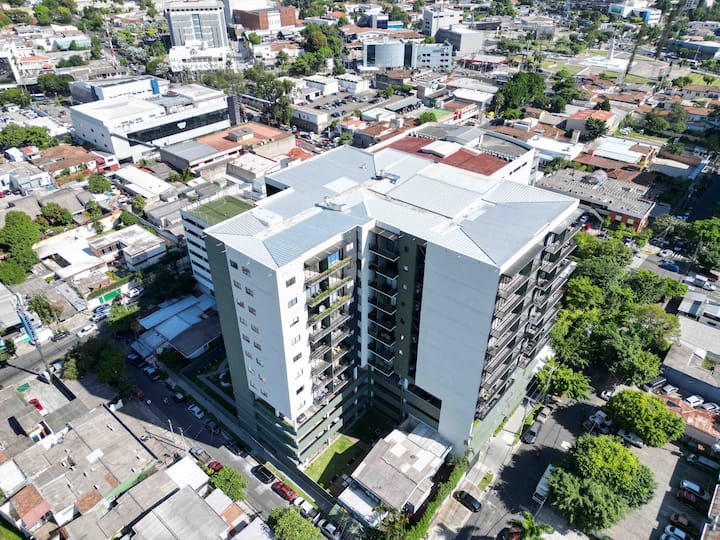 Spacious Condo In San Salvador - San Salvador (El Salvador)