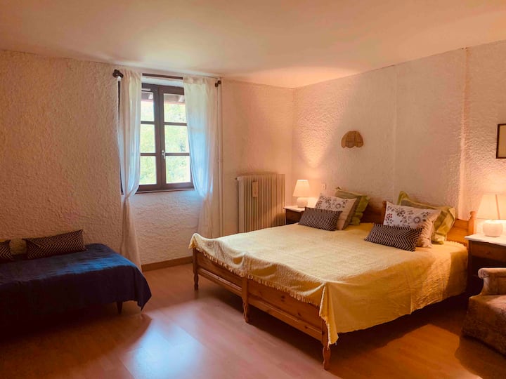 Chambre Noirmont, Exposéee Au Sud - Mouthe