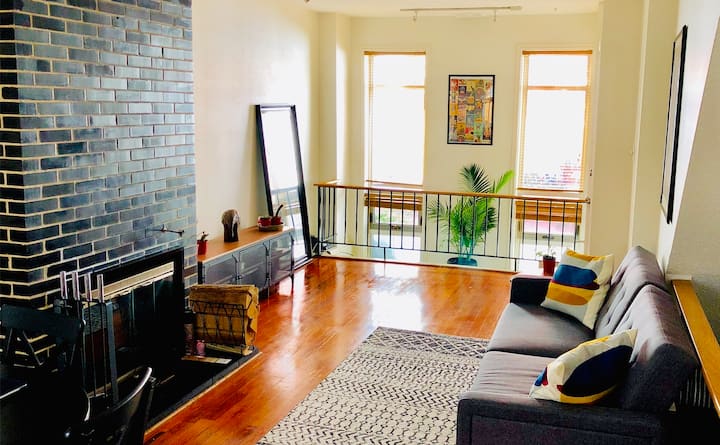 Center City-rittenhouse 2br Apt W/private Patio - Philadelphia