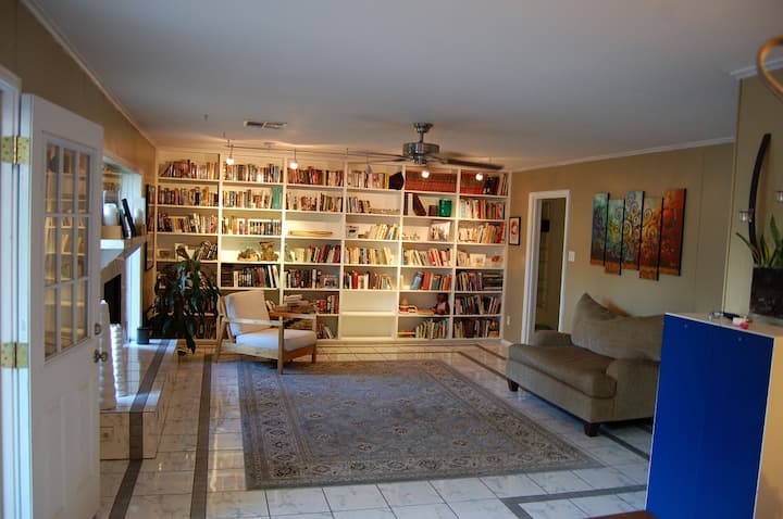 Entire Home For The Super Bowl - Stafford, TX