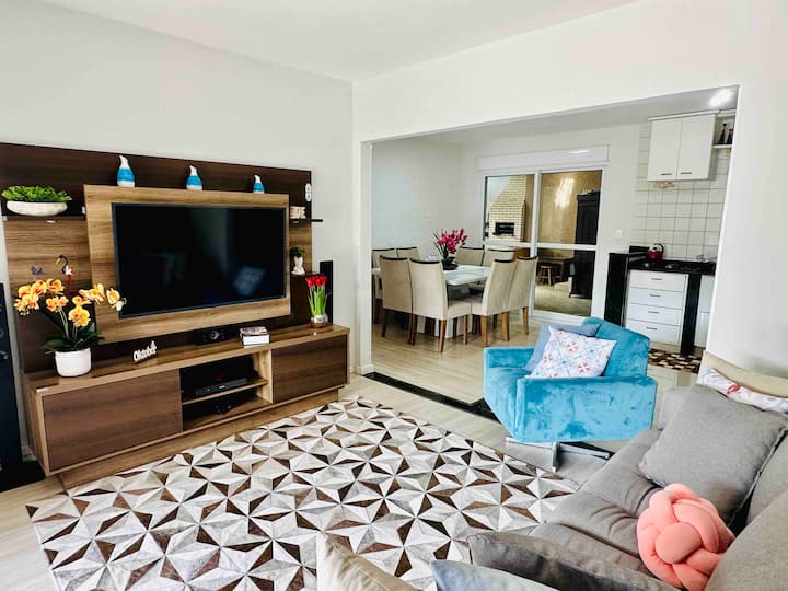 Casa Agradável Com Excelente áRea Gourmet. - Blumenau