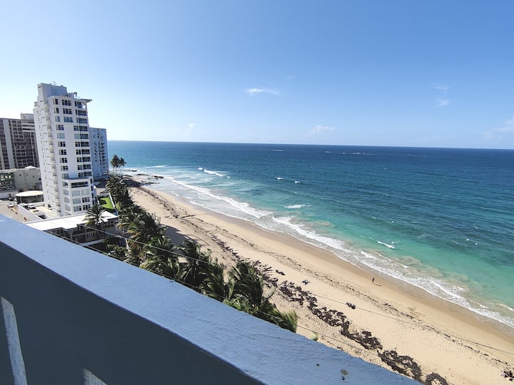 Oceanview Balcony & Beach Access 1 Bedroom Appt - San Juan
