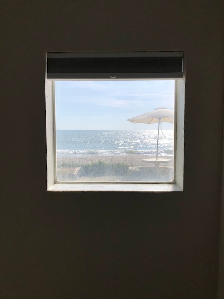 20 Steps To The Sand! - Satellite Beach, FL