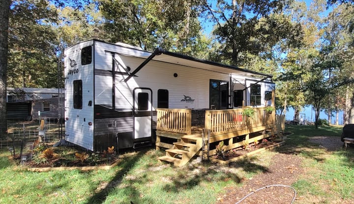 Logan Martin Lake Bungalow - Talladega Superspeedway