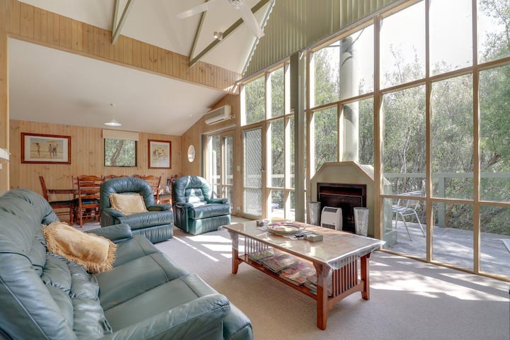 Casuarina | Relaxing Metung Getaway - Metung