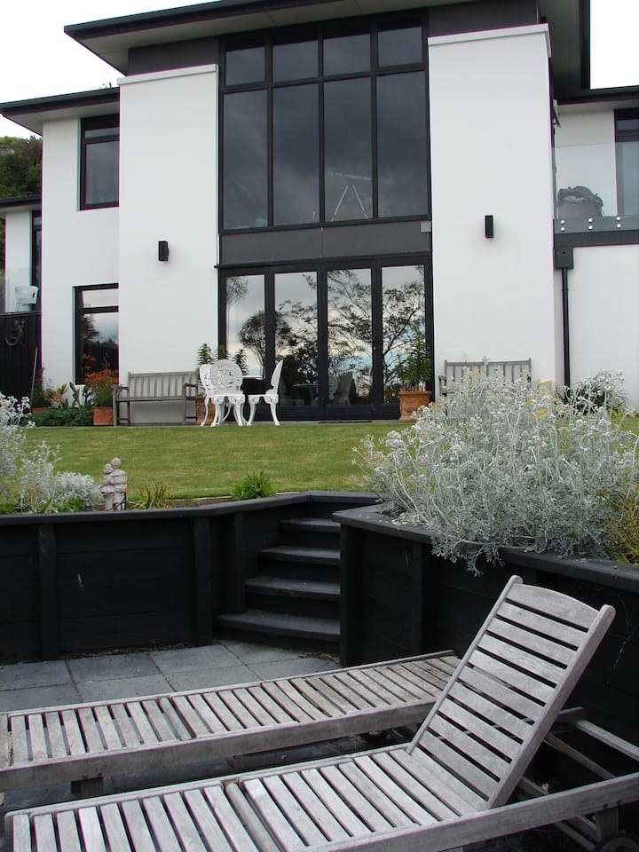 Sunhaven - Lyttelton