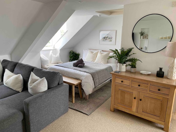 Cosy Studio Apartment Located In Tenby Town Walls - Saundersfoot