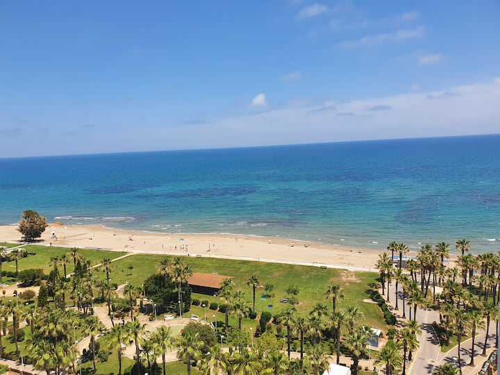 Balneario Y Zonas De Ocio Para Todas Las Edades - Benicasim