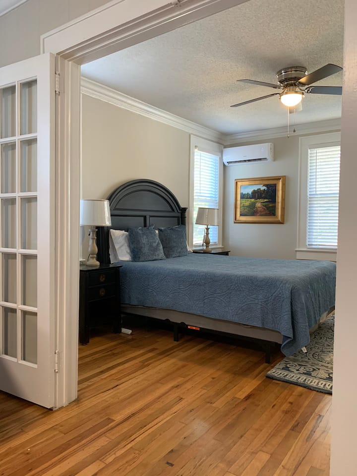 Duplex Near Downtown W/ Monthly Discounts - Greenville, SC