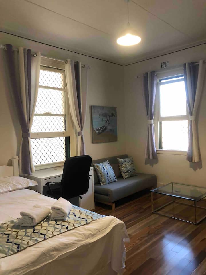 Brand New Kitchen Brand New Bathroom Room. Enjoy! - Lewisham