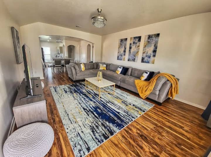 3 Bed Home Near Houston, Sugarland, Pearland! - Sienna Plantation, TX