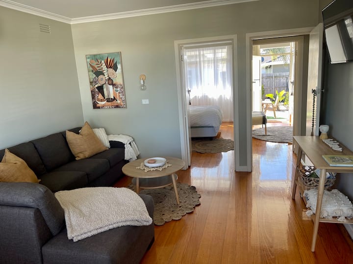 Lake Bunga Vacation Rentals & Homes - Victoria, Australia | Airbnb