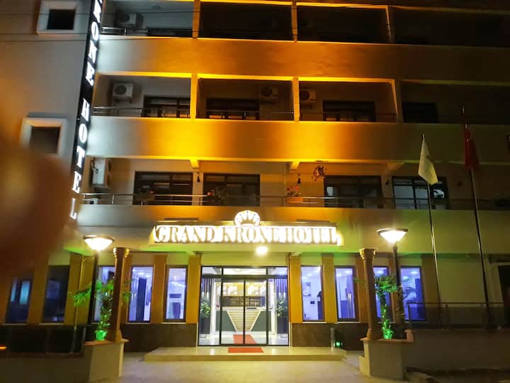 Grand Krone Hotel - Termal