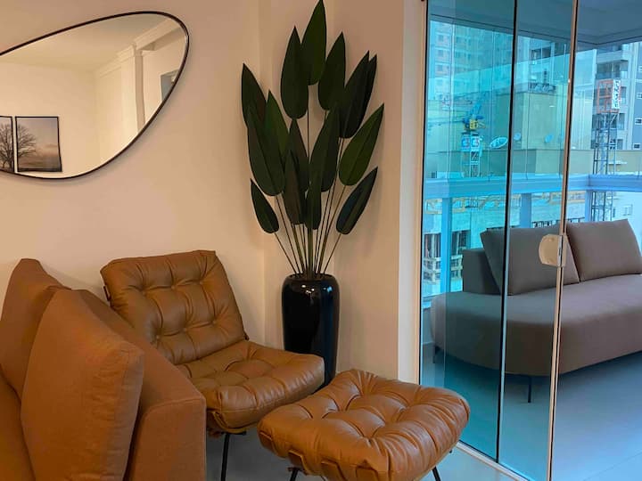 Apto P Ate 8 Pessoas Meia Praia, 2 Garagens, Wi Fi - Itapema