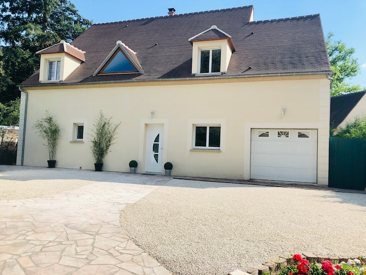 Maison Mitoyenne Proche Chantilly, Cdg Et Paris - Chantilly