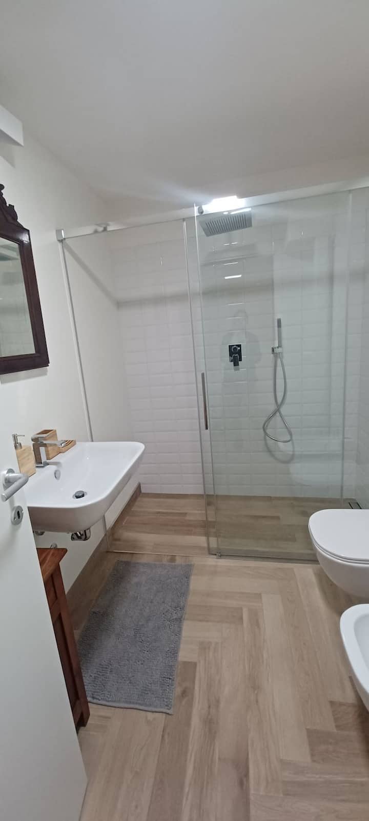 Casa Lela Rimini Centro 
Bilocale Con Giardino - Rimini