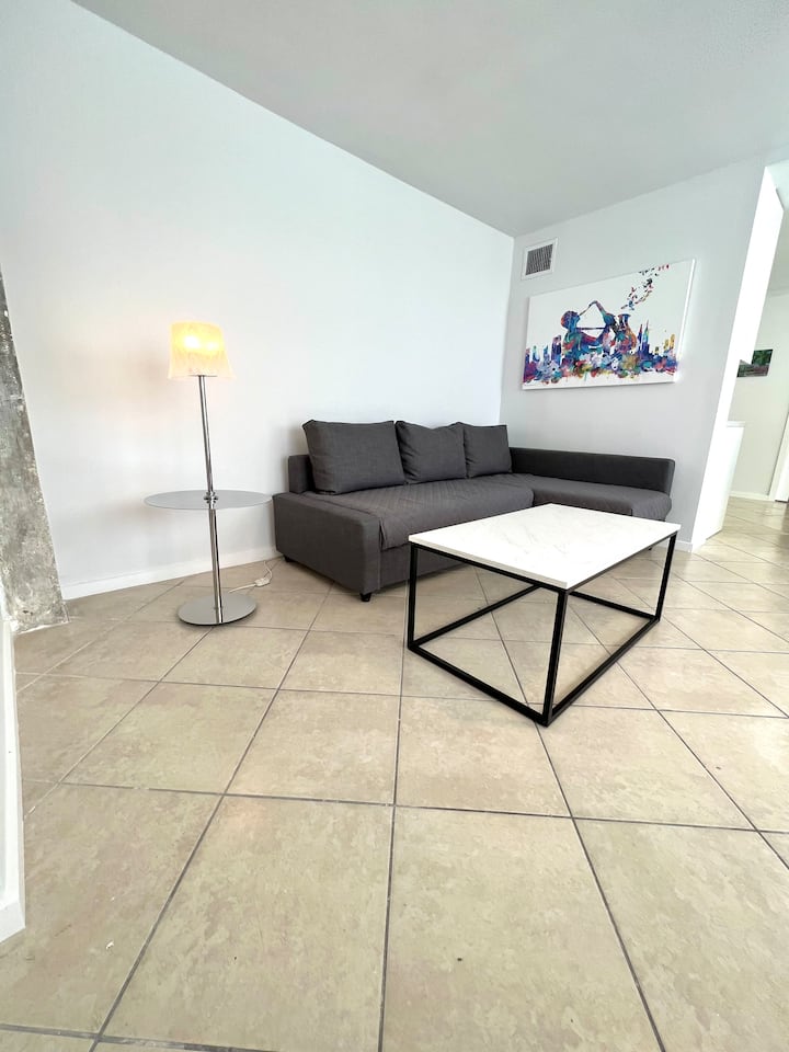 Ph 84 Saxo Residence - Miami Beach, FL
